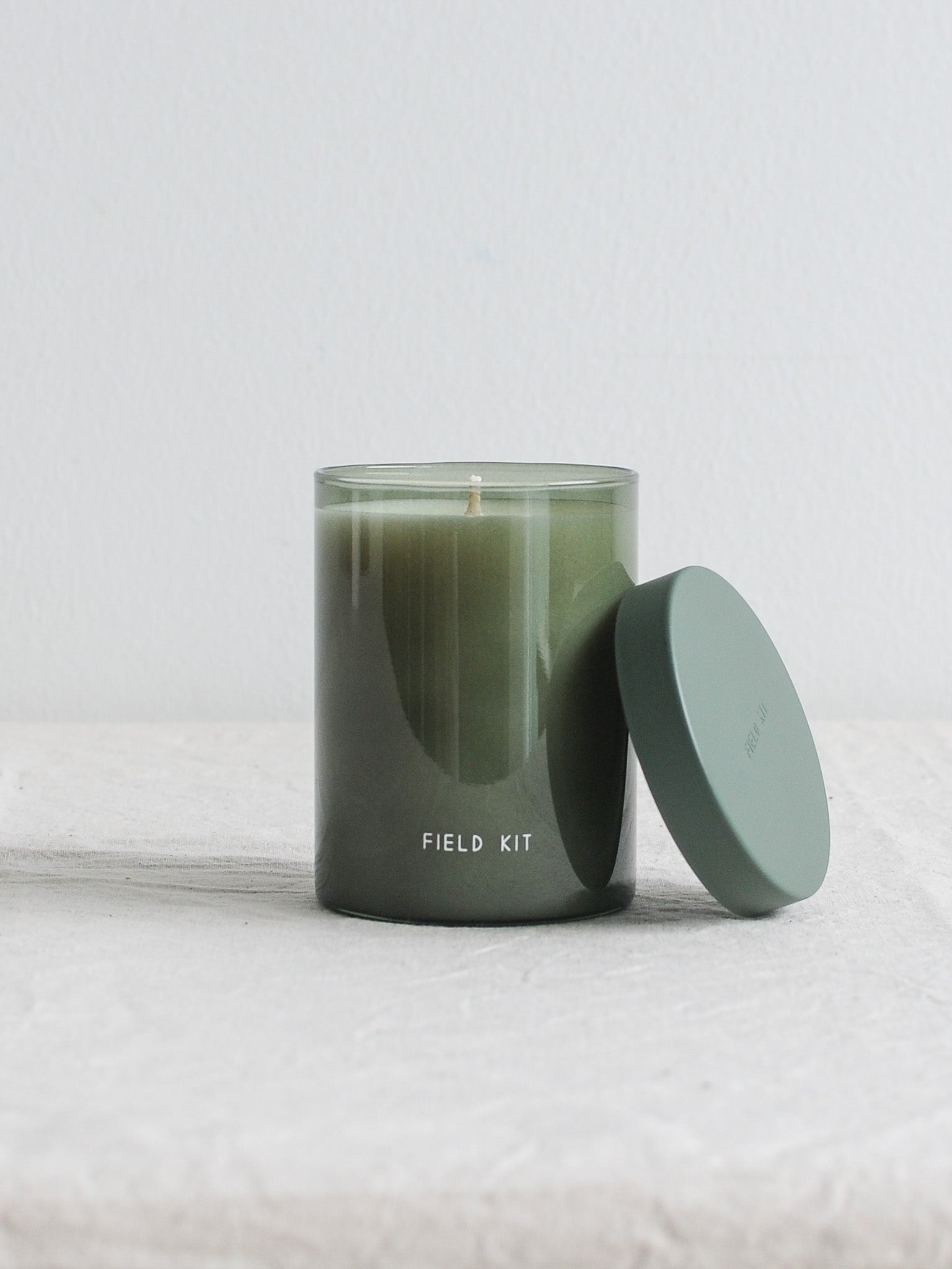 Field Kit The Explorer Candle - Collection by Plain Vanilla