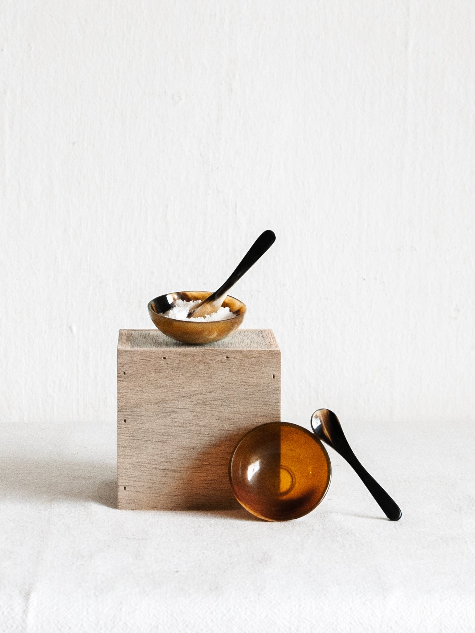 Natural Horn Salt Dish with Spoon – Collection by Plain Vanilla